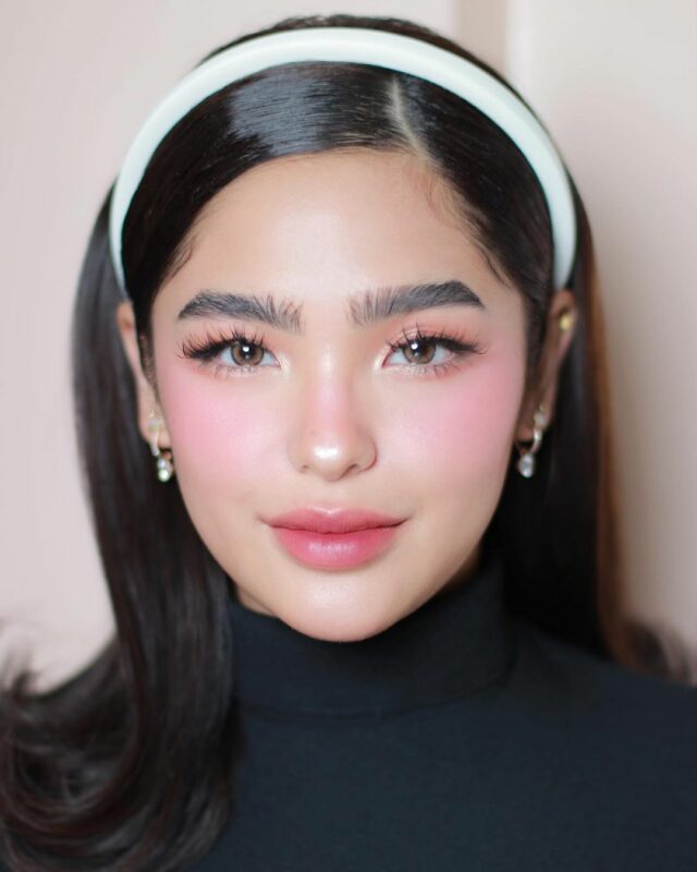 The I’m Cold Makeup Trend Is Bringing Winter To The Philippines